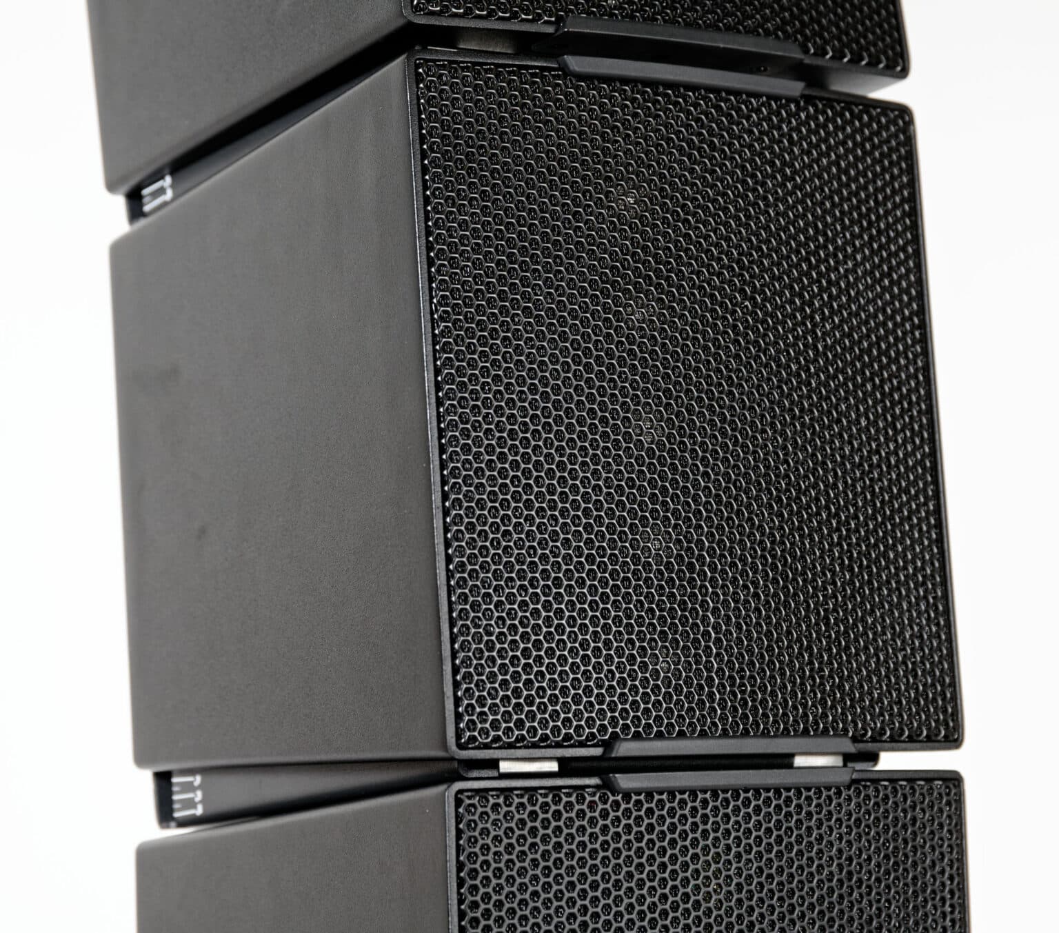 Modulares Line-Array: LD-Systems MAILA | Production Partner